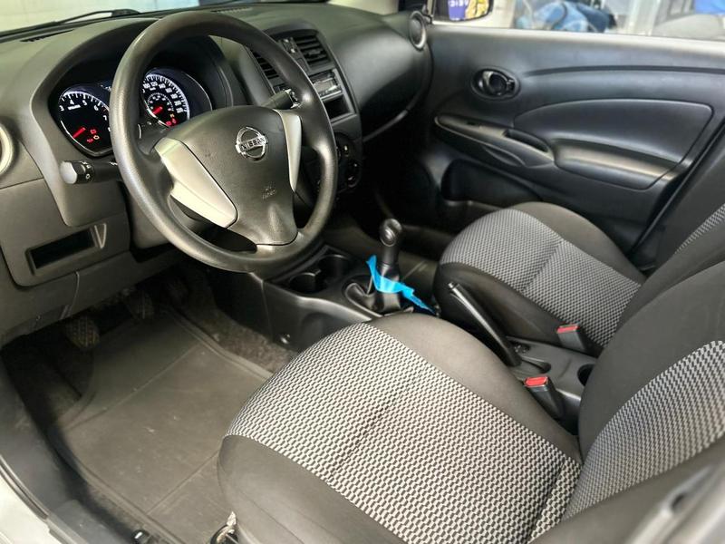 NISSAN VERSA V-DRIVE 1.6 16V FLEX MEC 2021/2021 FLEX em maringa ...