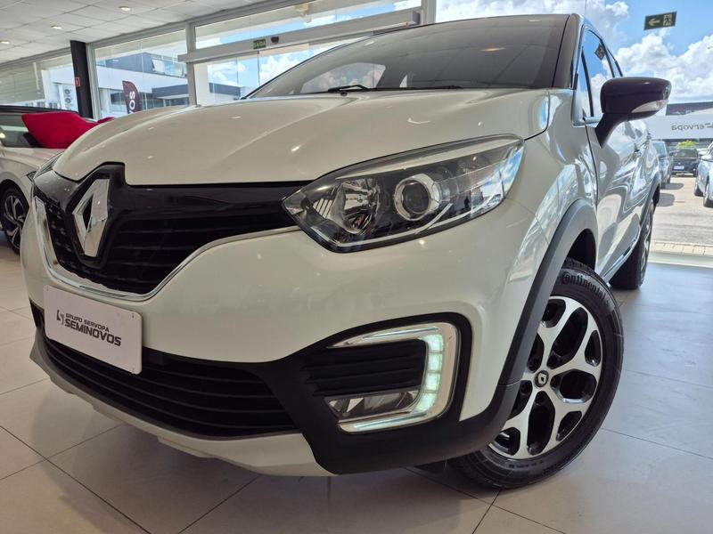 RENAULT CAPTUR INTENSE 2.0 16V 5P AUT 2017/2018 FLEX em curitiba ...
