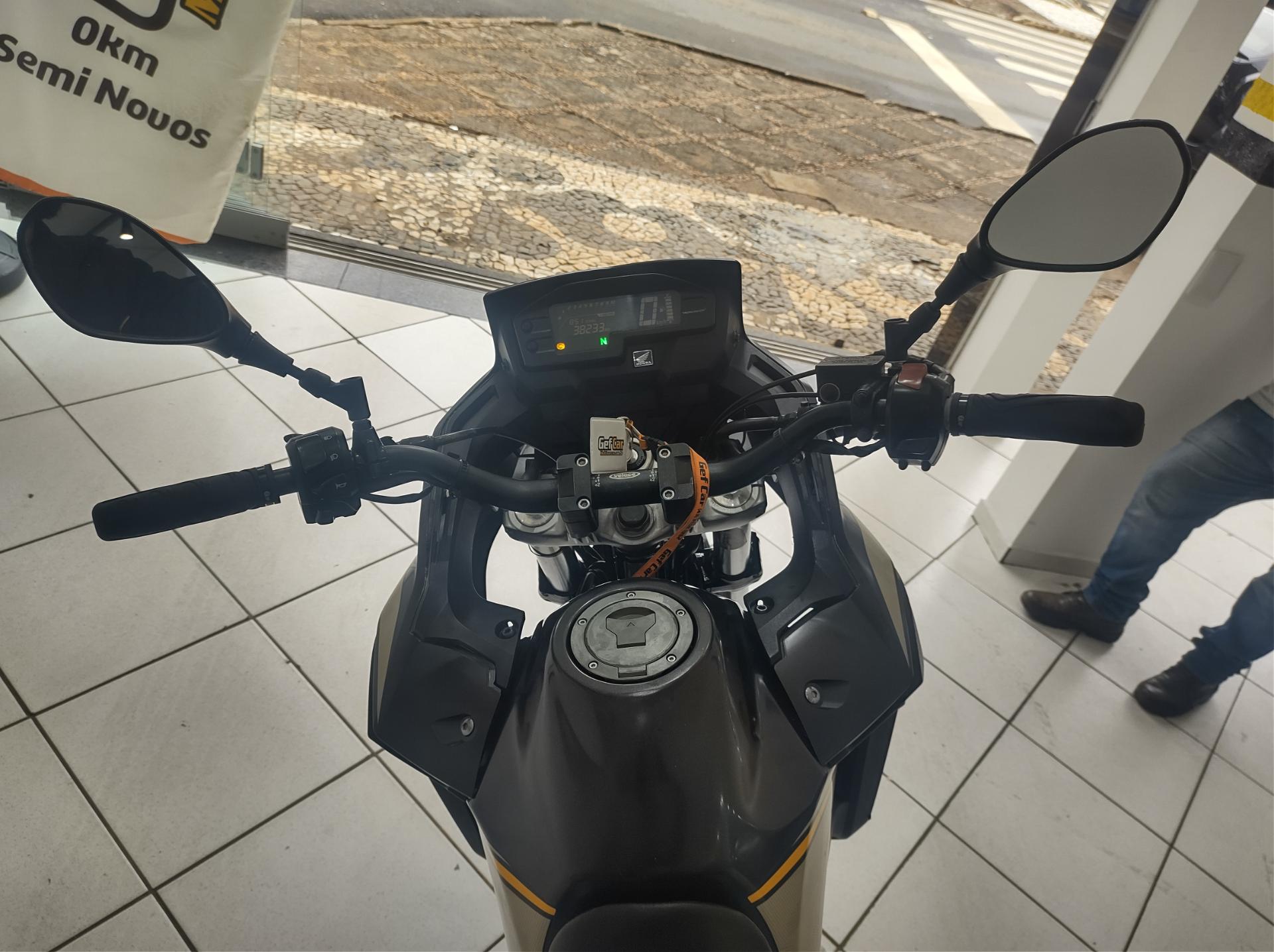 HONDA XRE 300 ABS em Wenceslau Braz - Gefcar Multimarcas | Realize o ...