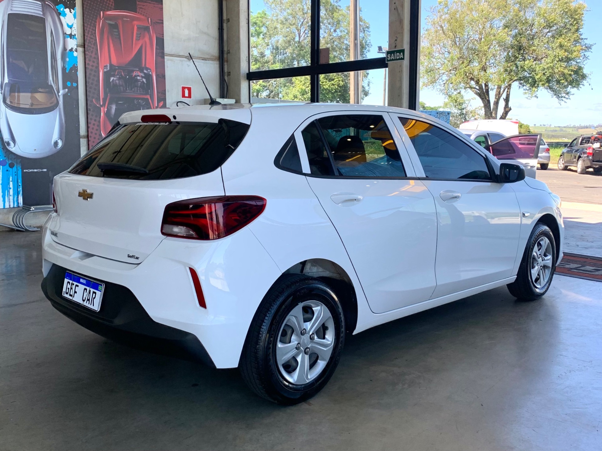 CHEVROLET ONIX 10MT HB em Ibaiti - Gefcar Multimarcas | Realize o sonho ...