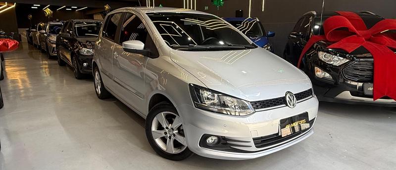 VOLKSWAGEN FOX 1.6 MI ROCK IN RIO 8V FLEX 4P 2015/2016 FLEX em sao ...