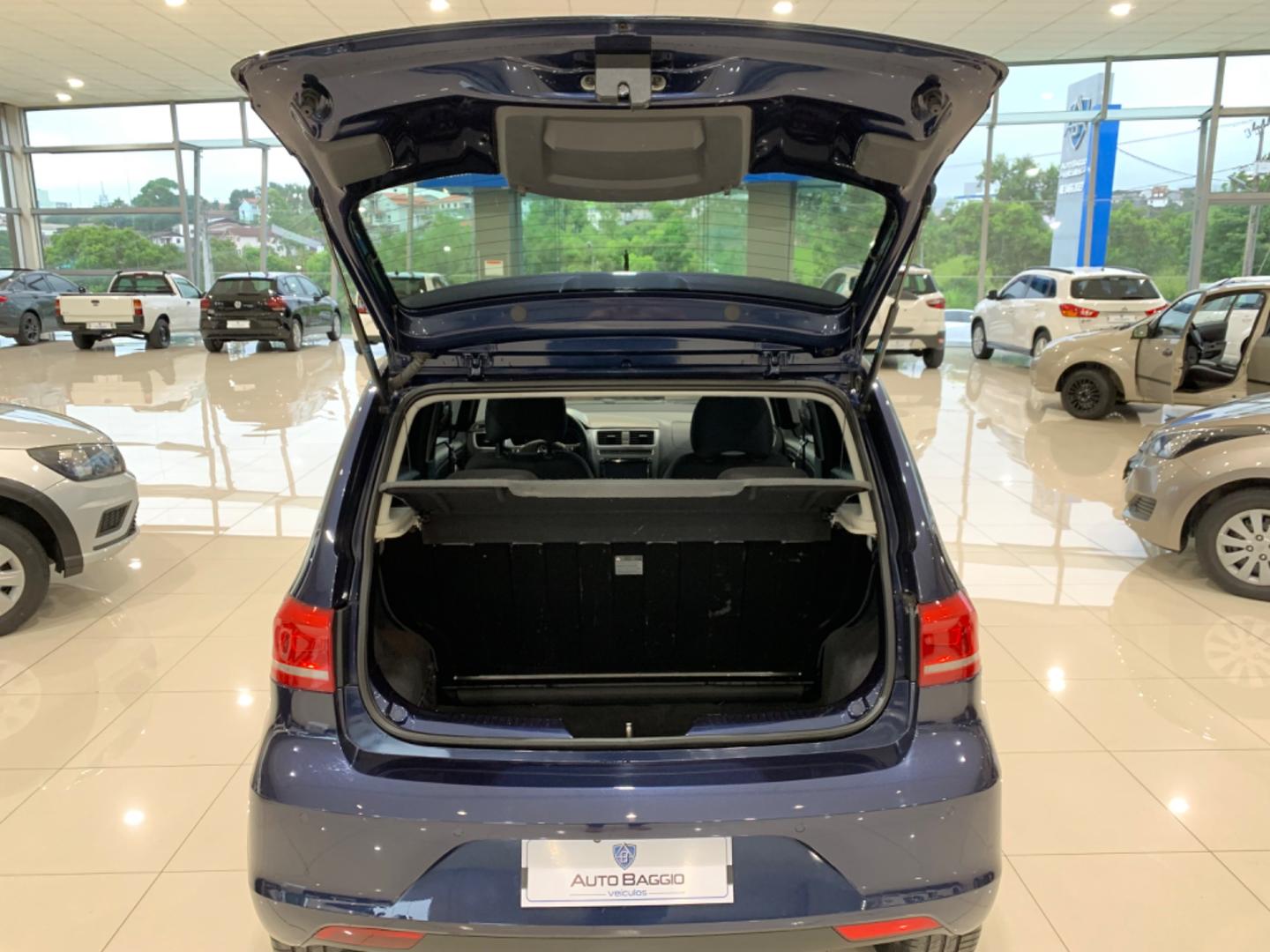 Volkswagen fox cl sbv 2017 - Veículos | Auto Baggio Veículos - Revenda ...